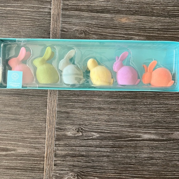 Martha Stewart | Accents | Nwt Martha Stewart Easter Bunny Rabbit Set ...